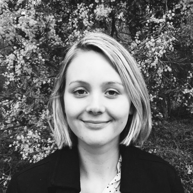 headshot | Institute of Modern Art